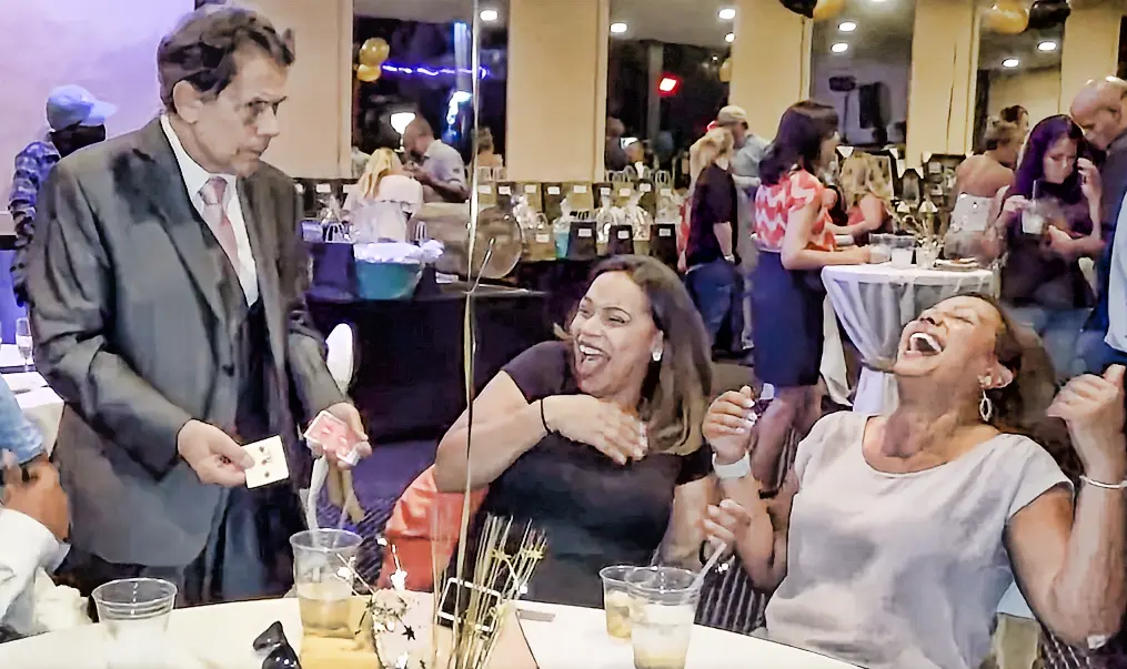 Boston Magician Services - Mass. Magician Services